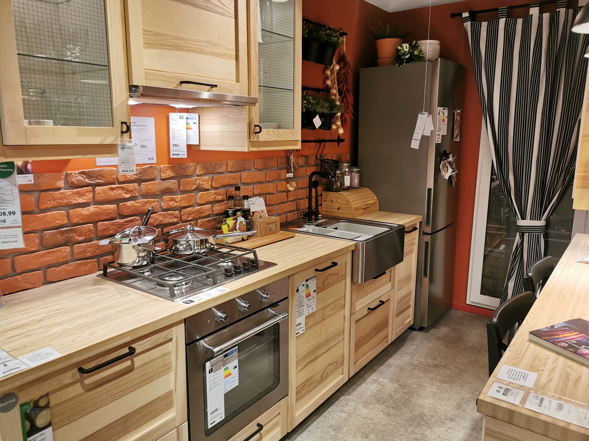 Creating a Cozy and Welcoming Kitchen with IKEA's Torhamn in Natural Ash
